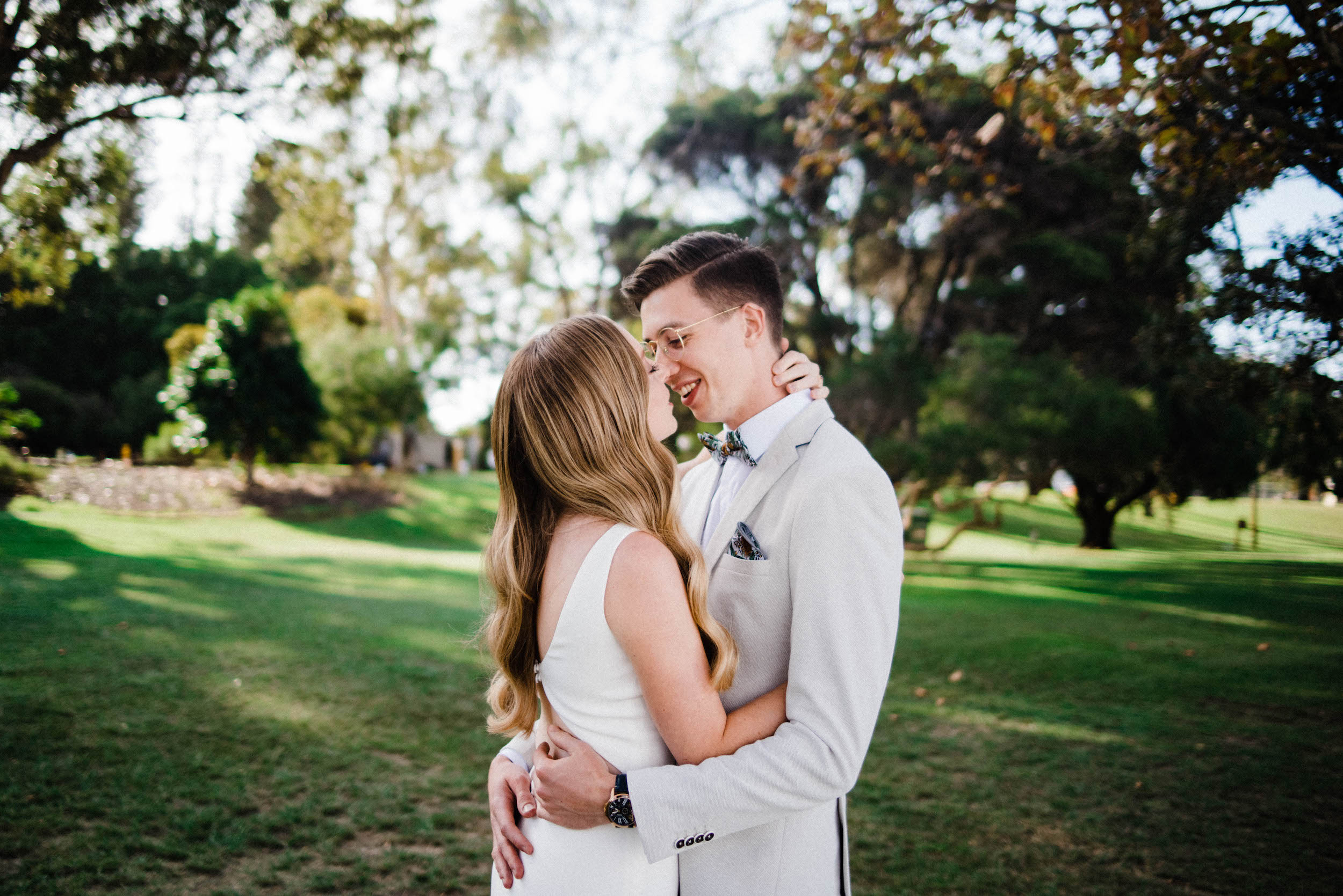 Blue Boat House Elopement Photography / How to Elope in Perth