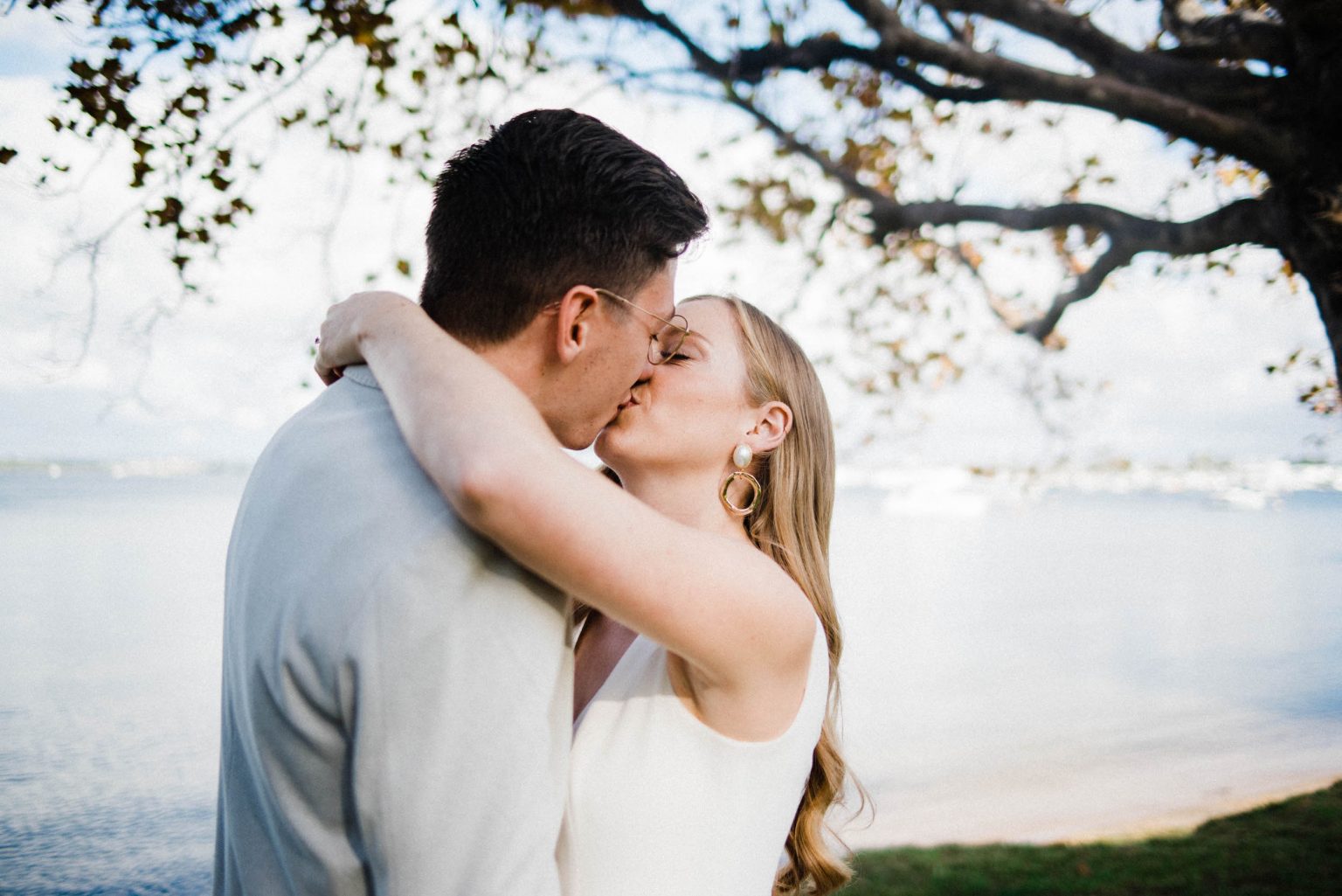 Blue Boat House Elopement Photography / How to Elope in Perth